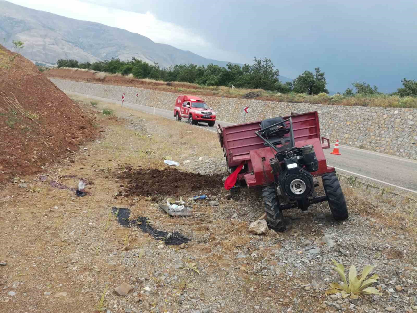 Çapa Motoru Devrildi: Sürücü Hayatını Kaybetti • Hepsi Elazığ